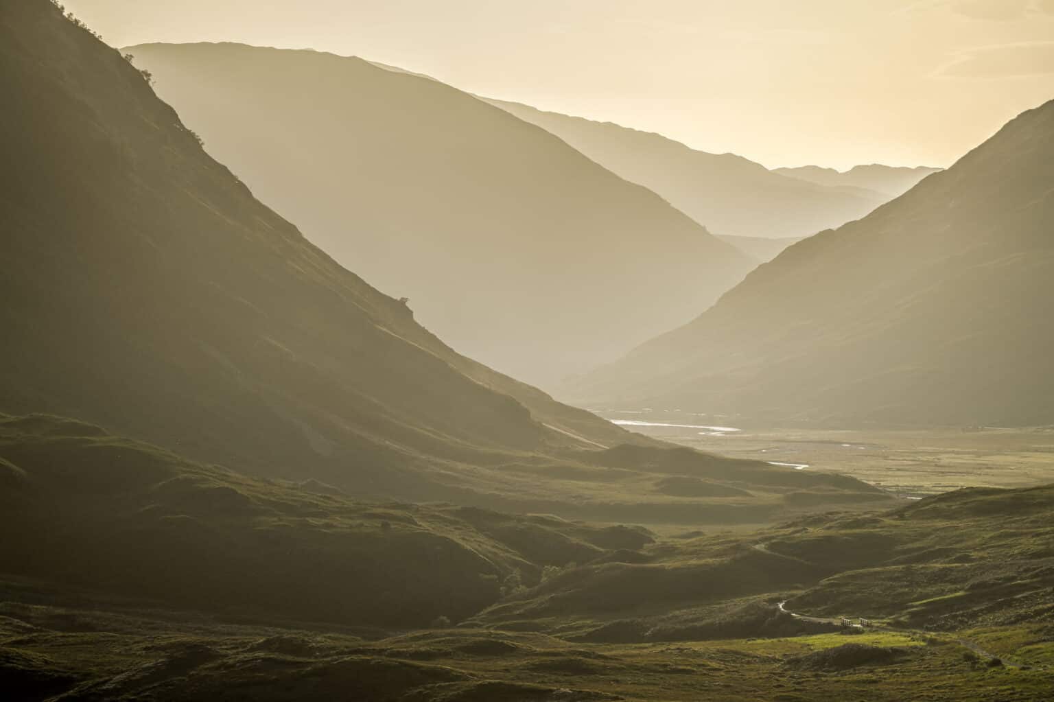 Best Scenic Drives and Routes Through the Scottish Highlands