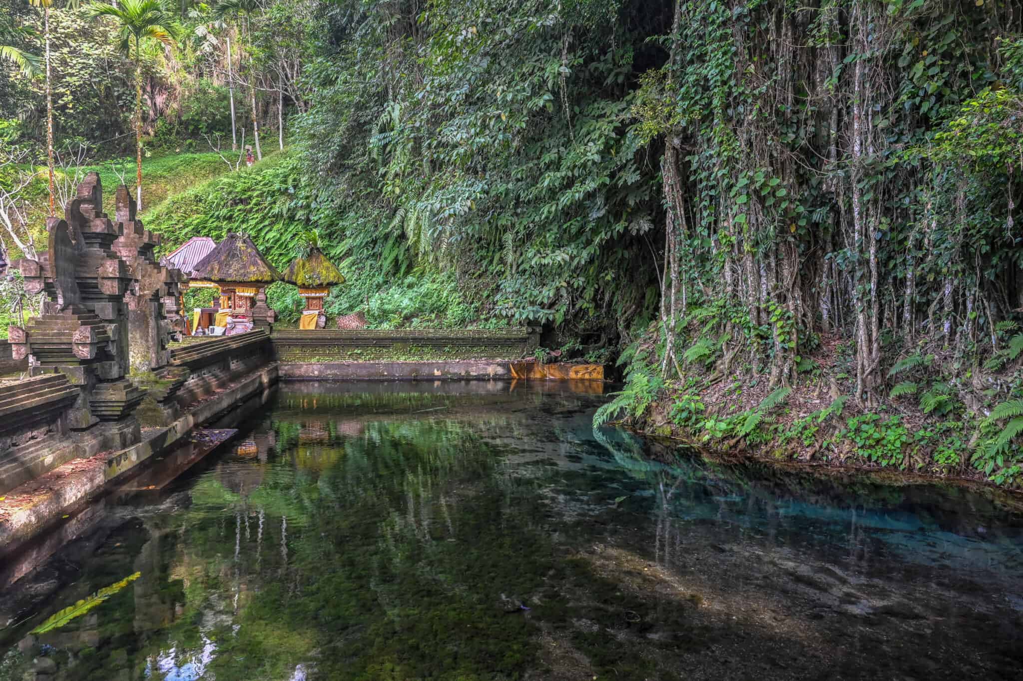 Bali's Pura Mengening - A Temple Visiting Guide