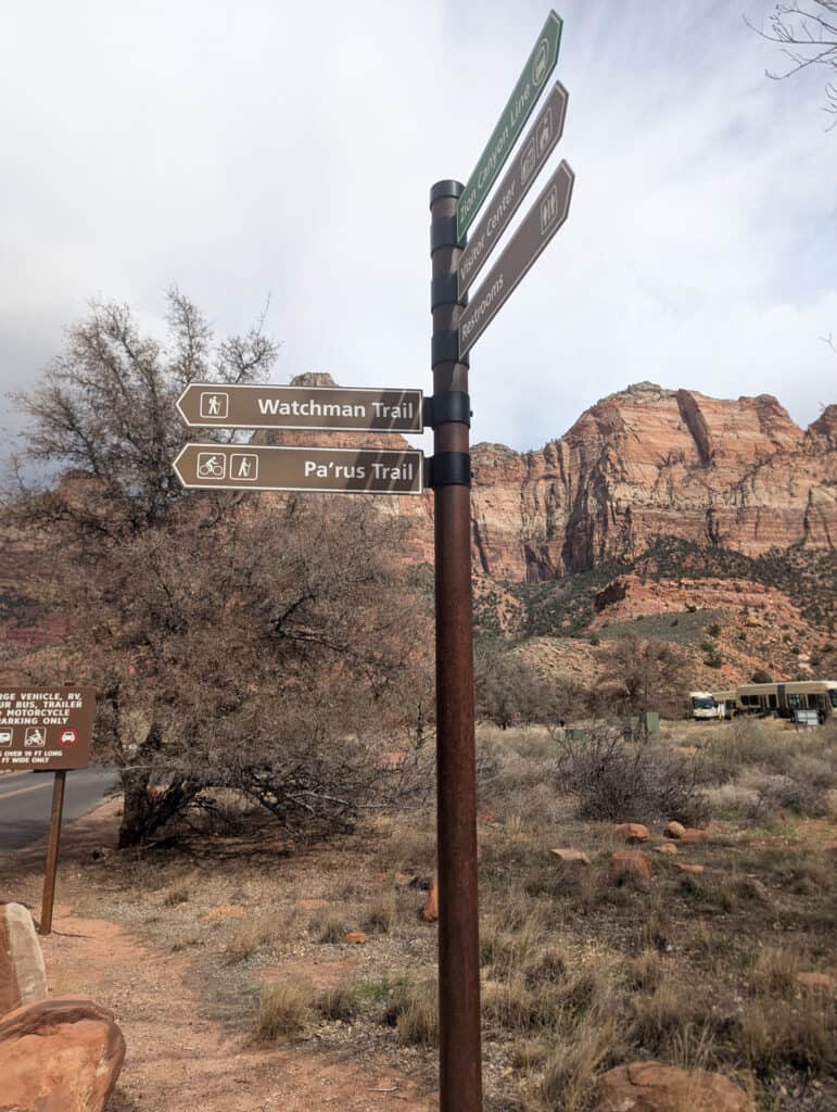 The Watchman Trail | Zion Hiking Guide