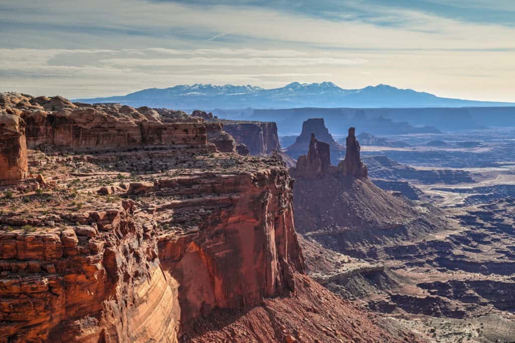 15 Must-Do Hikes in Southern Utah (Zion, Bryce, Arches & More)